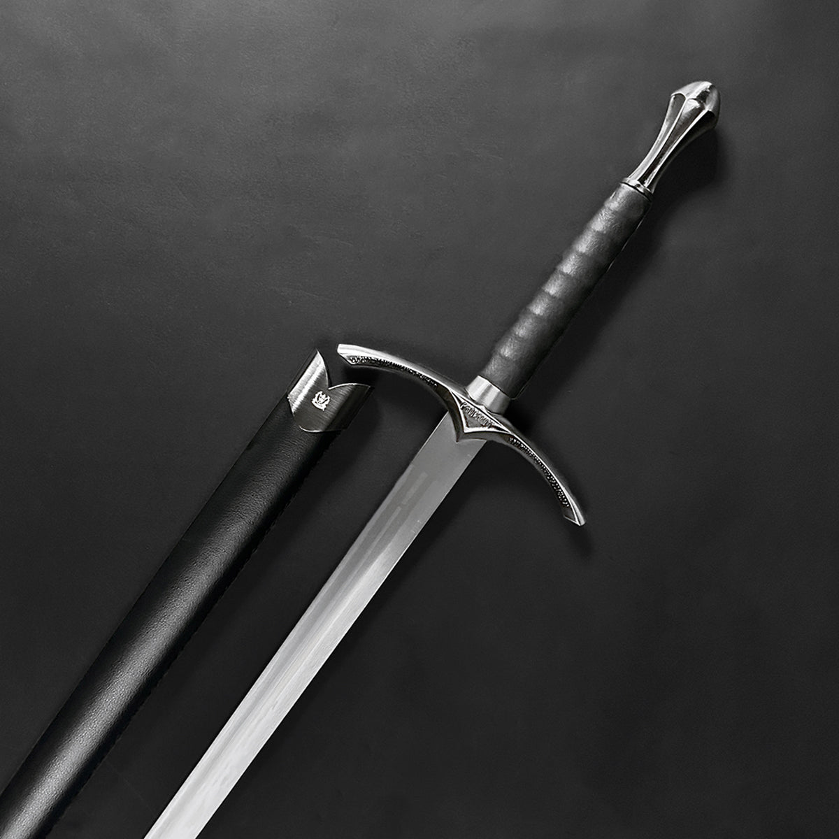 Medieval One Hand Swords Wholesale - Wizard's One Hand Medieval Sword ...